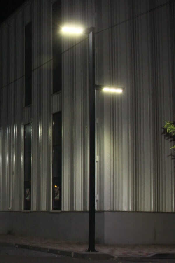 Neptune F Lighting Pole