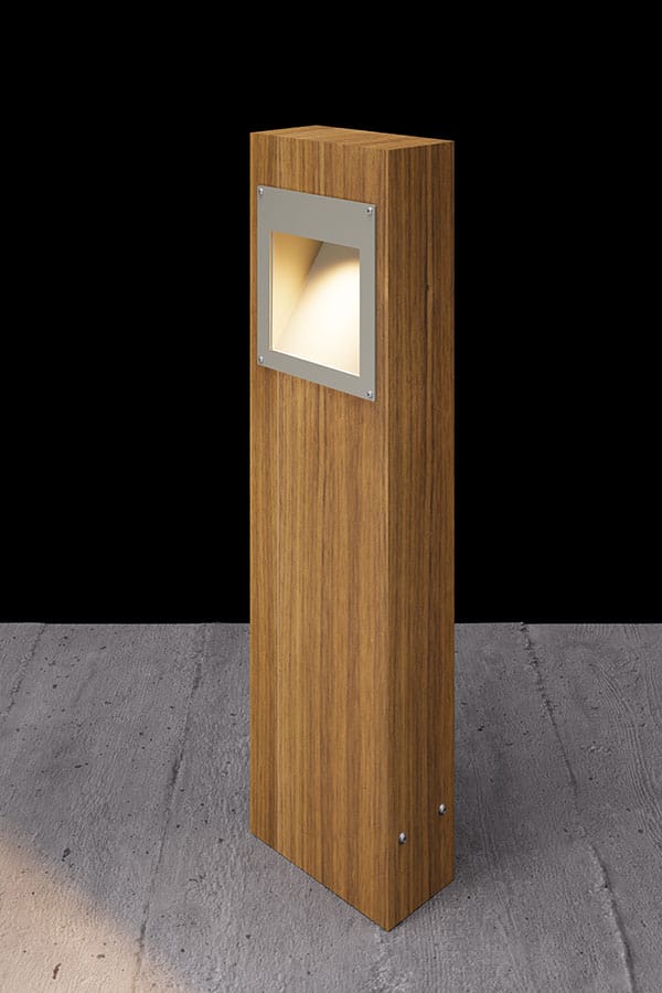 Drop Wooden Bollard Light